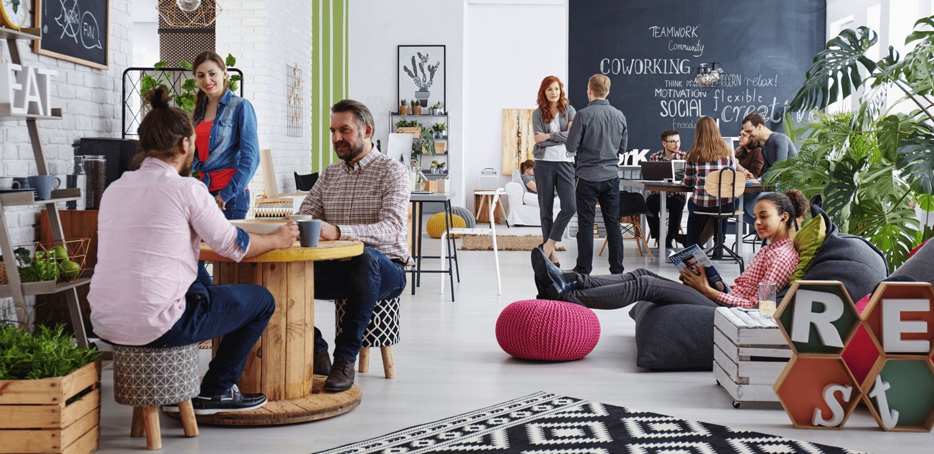 OfficeFinder.pl - Offices for rent, office space - JLL